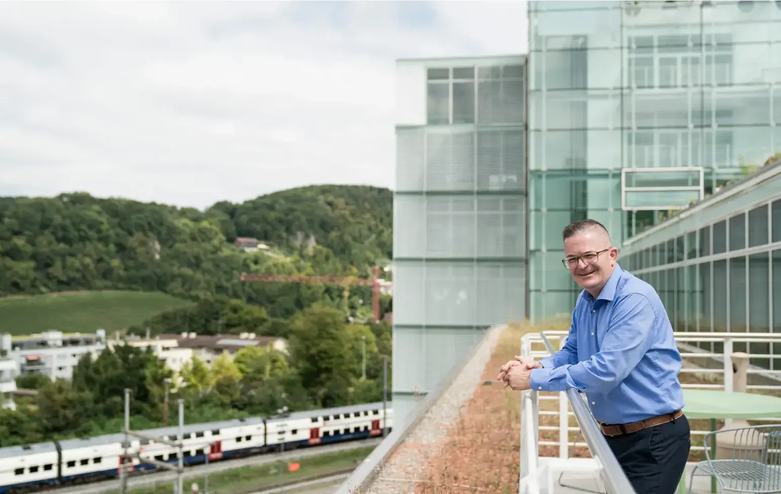 Einzug in den modernen Konnex: Aveniq bleibt Baden treu
